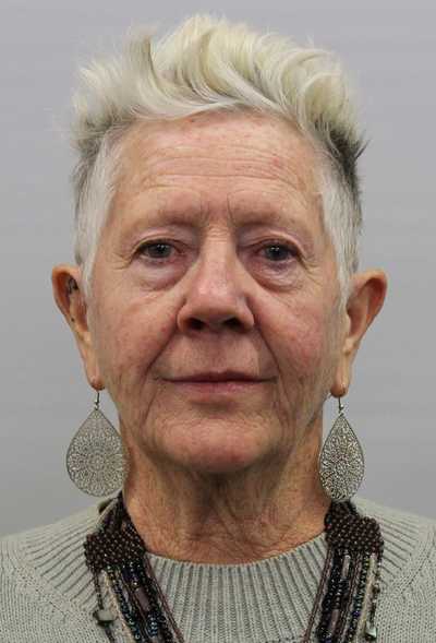 Gilly Darbey Headcard