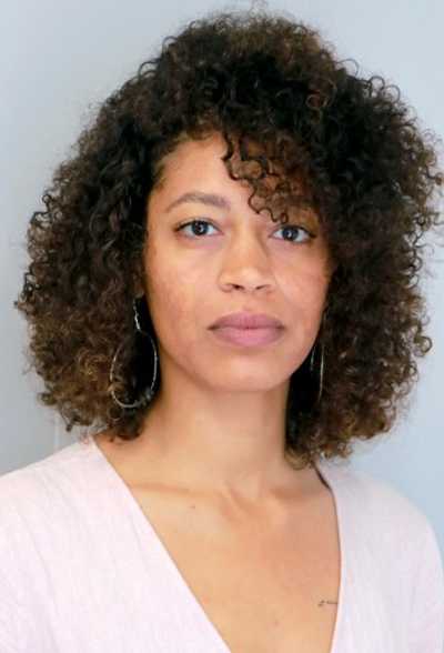 Ellie Downing Headcard