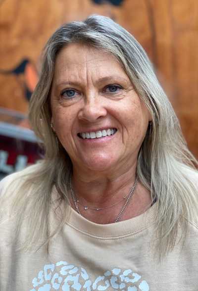 Vicki McLeod Headcard